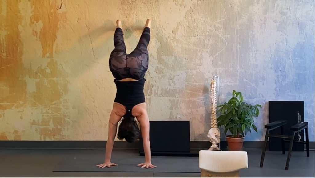 60 min Intermediate Backbending - Yoga for Backs